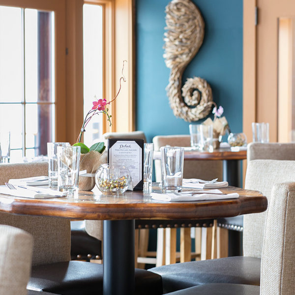 High Tide Lounge (Upstairs Bar & Lounge) - The Dockside Grill